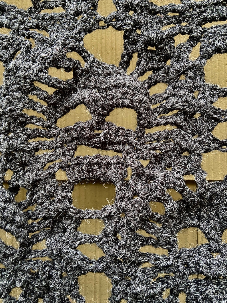 Crocheted Lost Souls / Skull Shawl - Etsy
