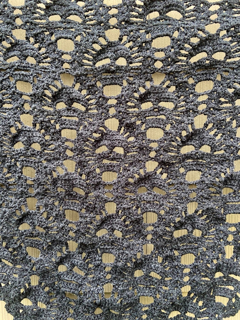 Crocheted Lost Souls / Skull Shawl - Etsy