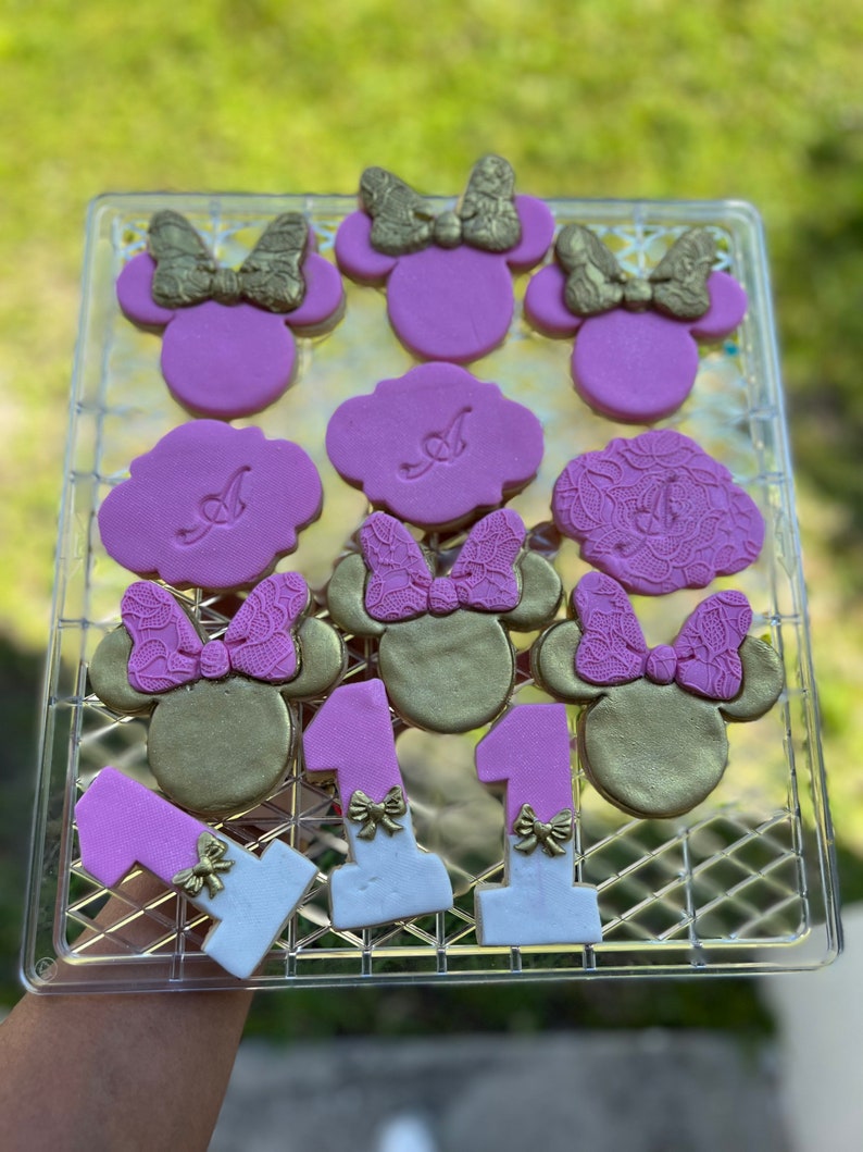 Minnie Mouse Fondant Sugar Cookies - Etsy