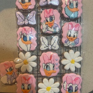 Custom Daisy Duck Sugar Cookies - Etsy