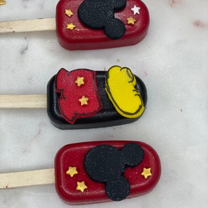 Mickey Mouse Cakesicles - Etsy