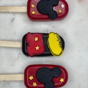 Mickey Mouse Cakesicles - Etsy