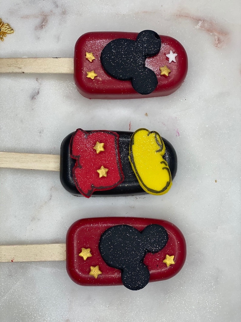 Mickey Mouse Cakesicles - Etsy