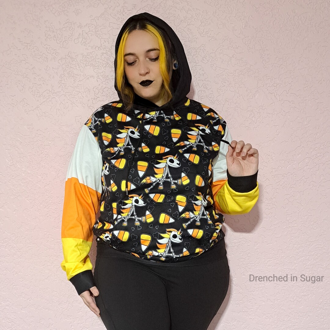 Spooky Goth Fleece Pullover Hoodie, Kawaii Spooky Skeleton Unicorn ...