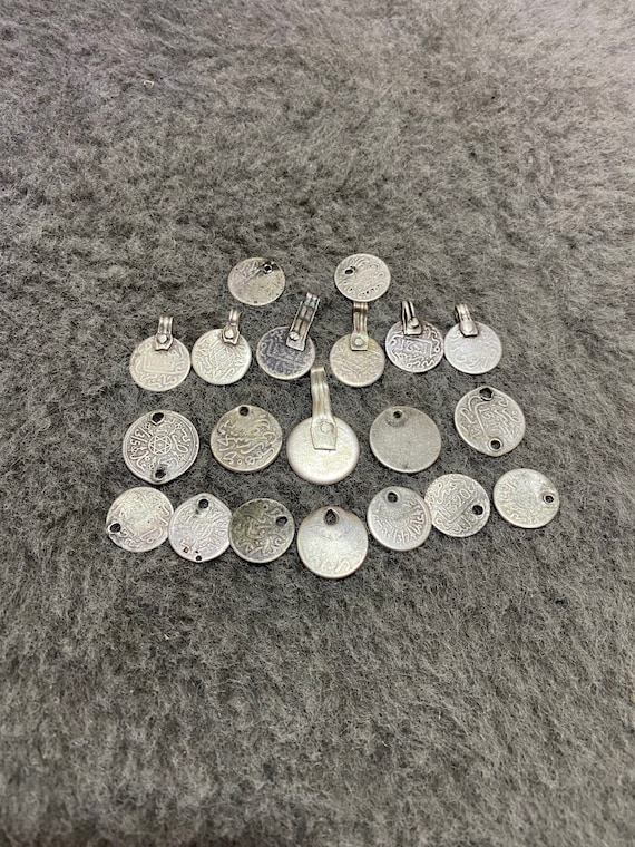 Set Of 20 Antique Small Silver Coins From Morocco,Old… - Gem