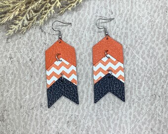 Upside Down Inverted Horns Hand Earrings - Etsy