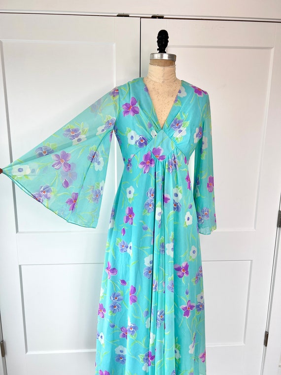 Vintage 70s Bernie Bee Black Velvet and Silver Metall… - Gem