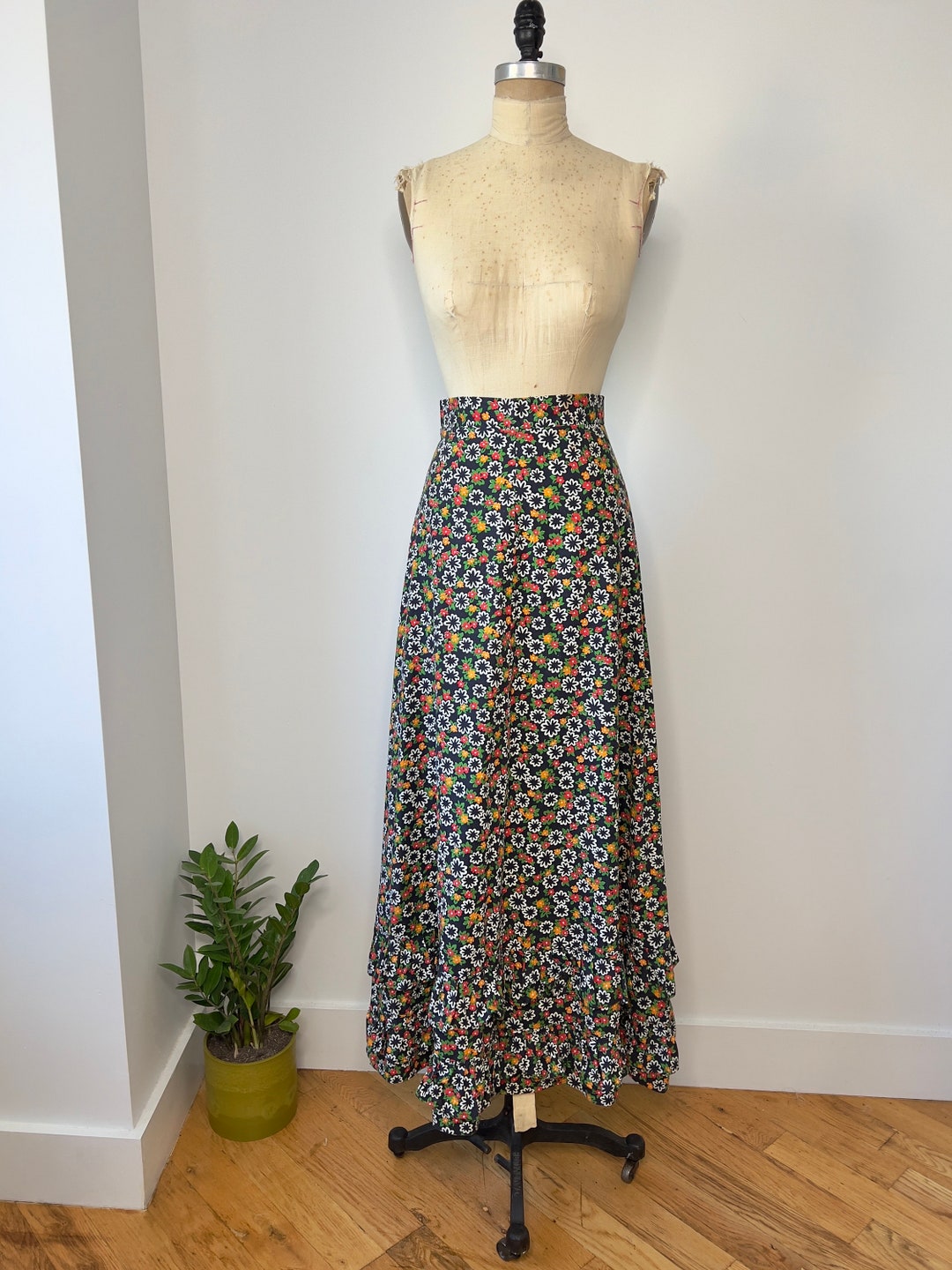 Vintage 1970s A-line Floral Maxi Skirt - Etsy