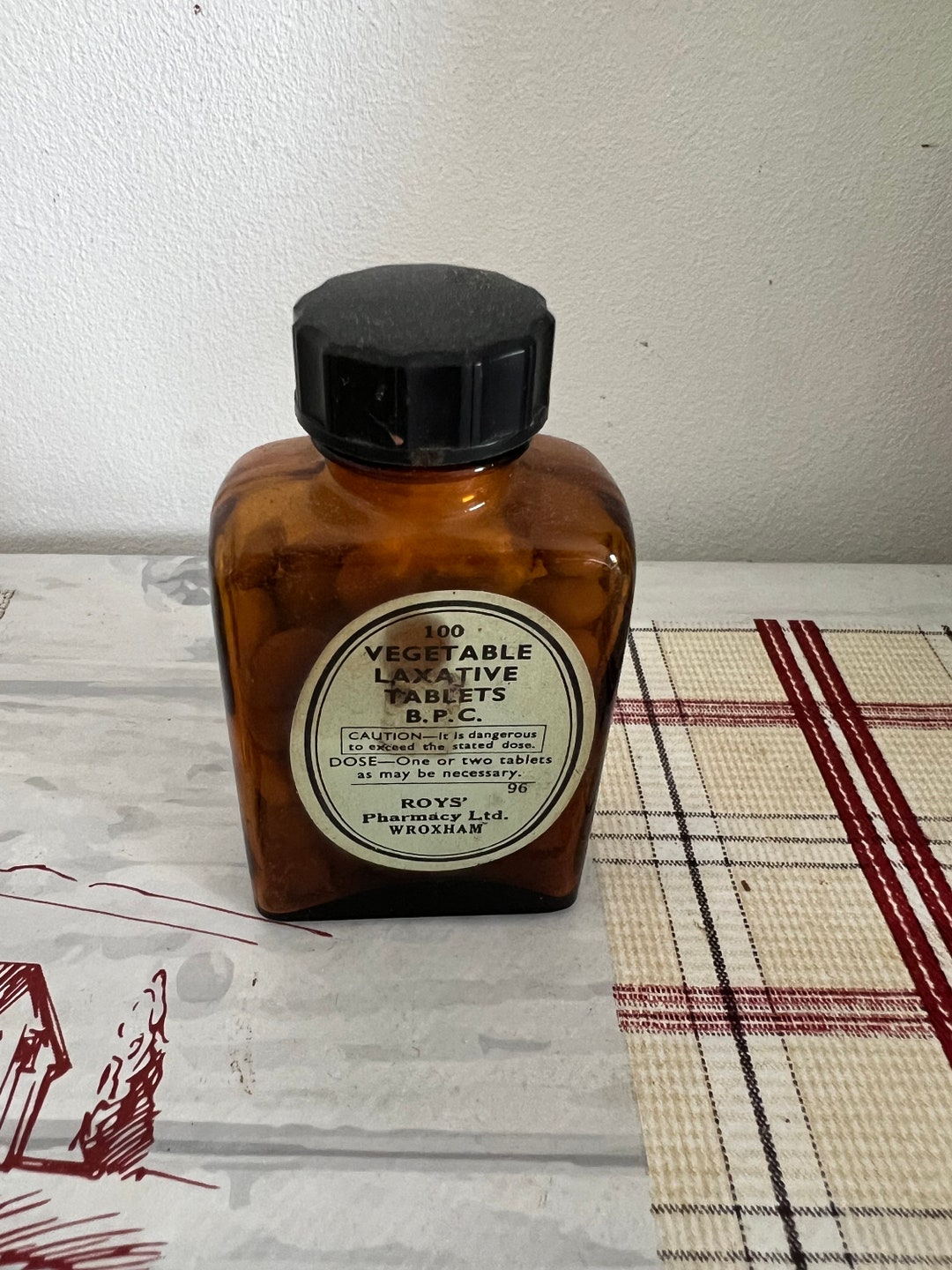 An Original Retro Amber Glass Roys Pharmacy Wroxham Vegetable Laxative ...