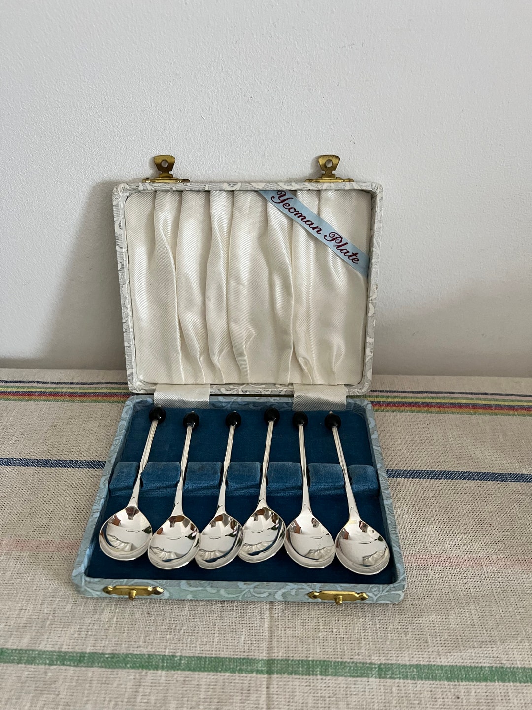 Gorgeous Boxed Set of Yeoman Plate Vintage Art Deco EPNS Coffee Spoon ...