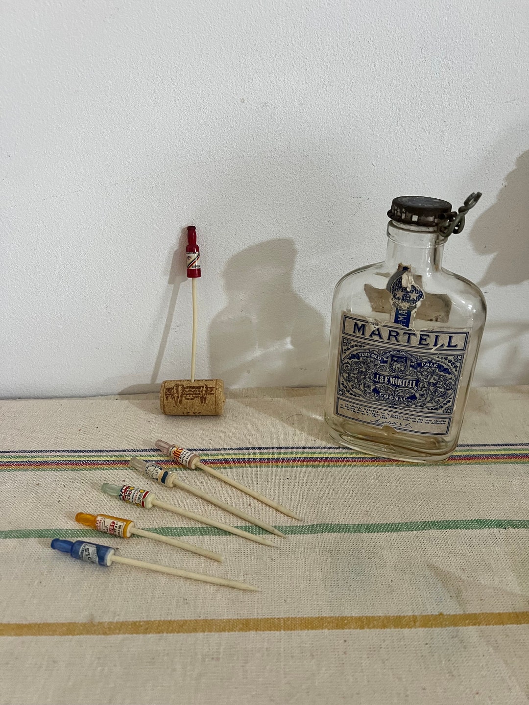 A Set of 6 Retro Plastic Liqueur Cocktail Sticks, Perfect for Bar ...