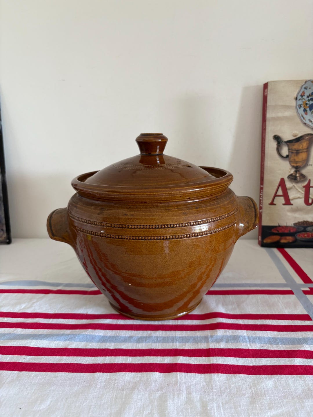 Pearsons of Chesterfield Stoneware Bean Pot With Lid: Caramel Brown ...