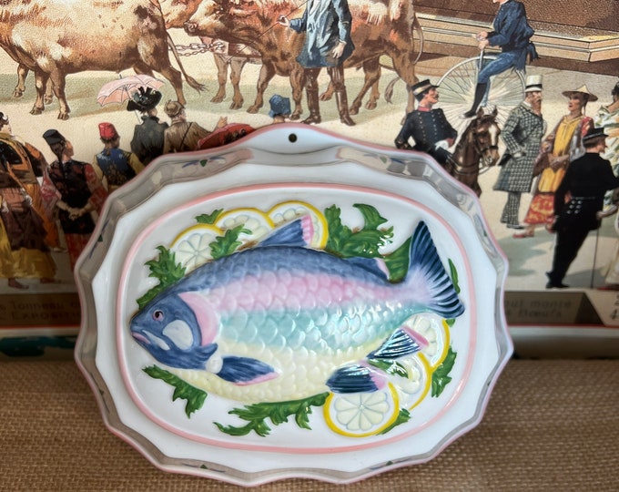 A Beautiful French Le Cordon Bleu - the Franklin Fish Decorative Wall ...
