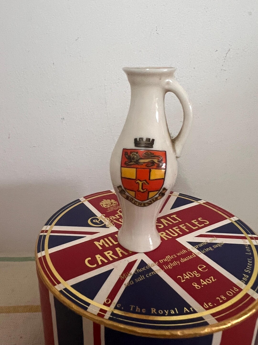 Antique Rochester Crested GOSS Ware Jug Dug up in Minster St, Reading ...