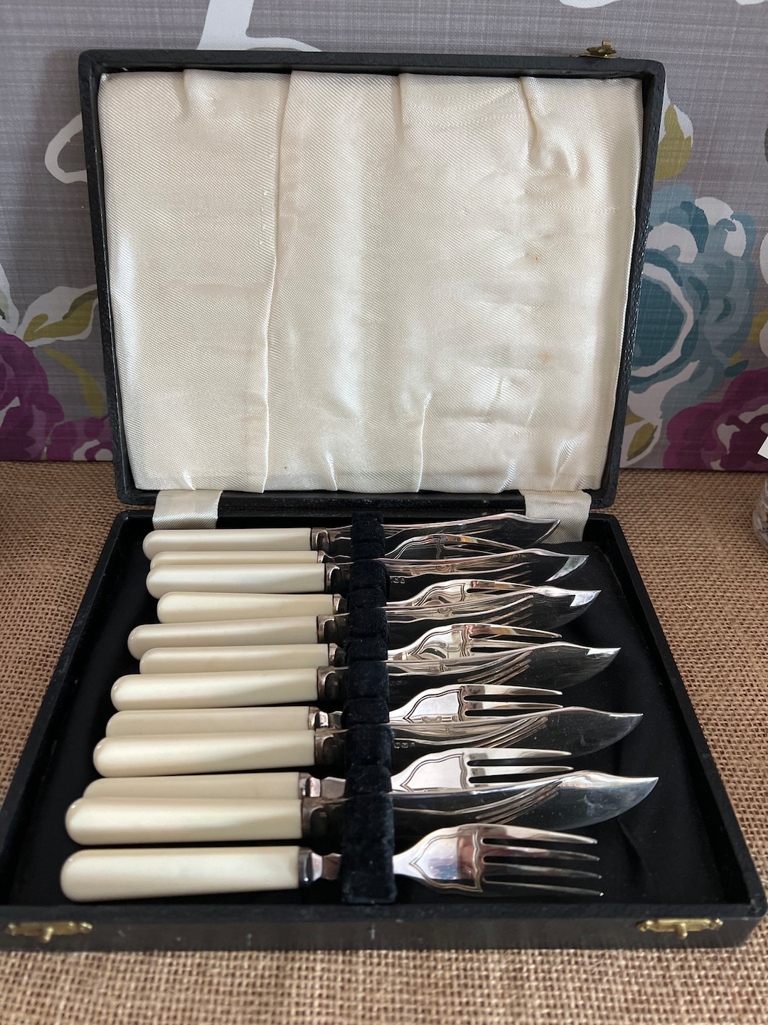 A Lovely Antique Boxed Set of Six EPNS Fish Knives and Forks With Faux Bone Handles - Etsy