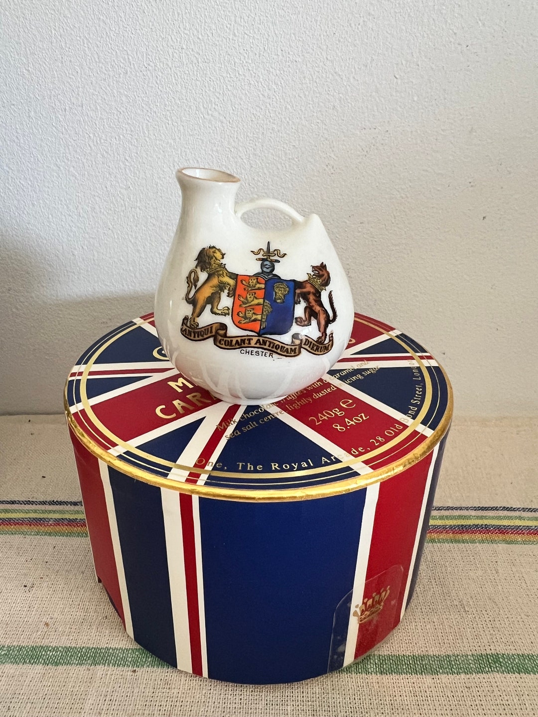 Collectable Antique Crested Bone China GOSS Model of the Roman Vase ...