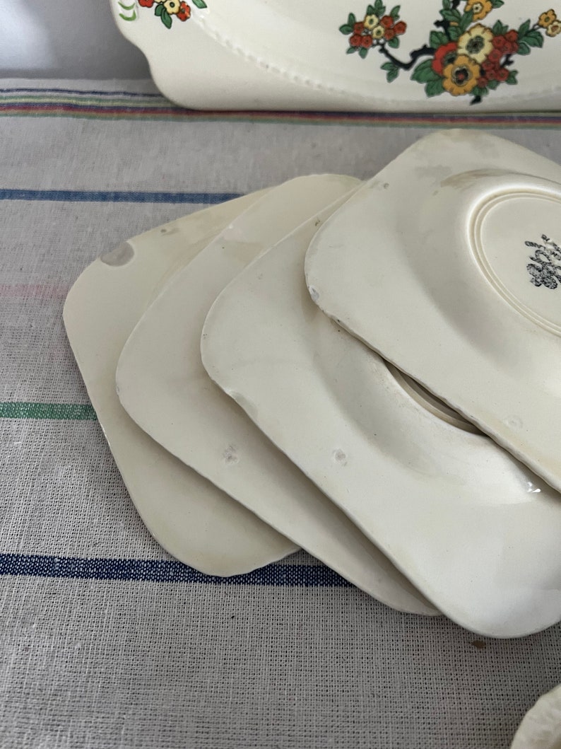A Colourful Art Deco 1930s Crowm Stafforshire Set of Six Tea Plates and ...