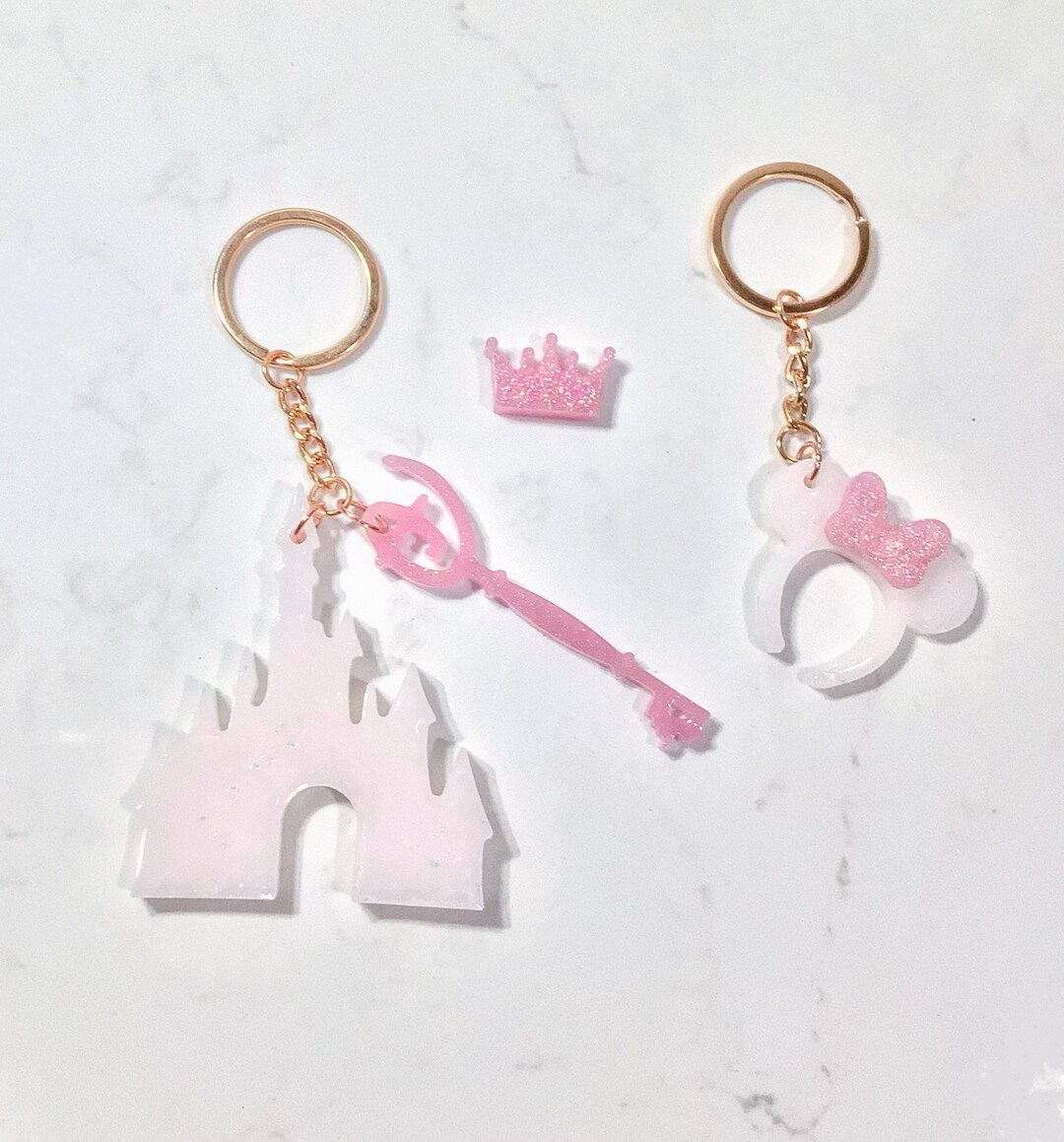 Disney Castle and Magic Key Bag Charm/keychain Glows in the Dark Resin ...