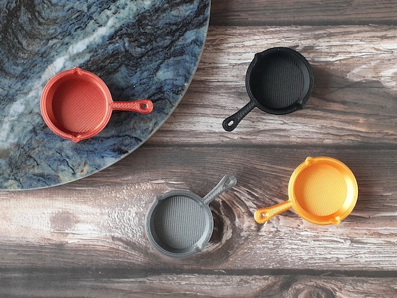 Mini Frying Pan Magnet Cute Cottagecore Black Copper Silver - Etsy