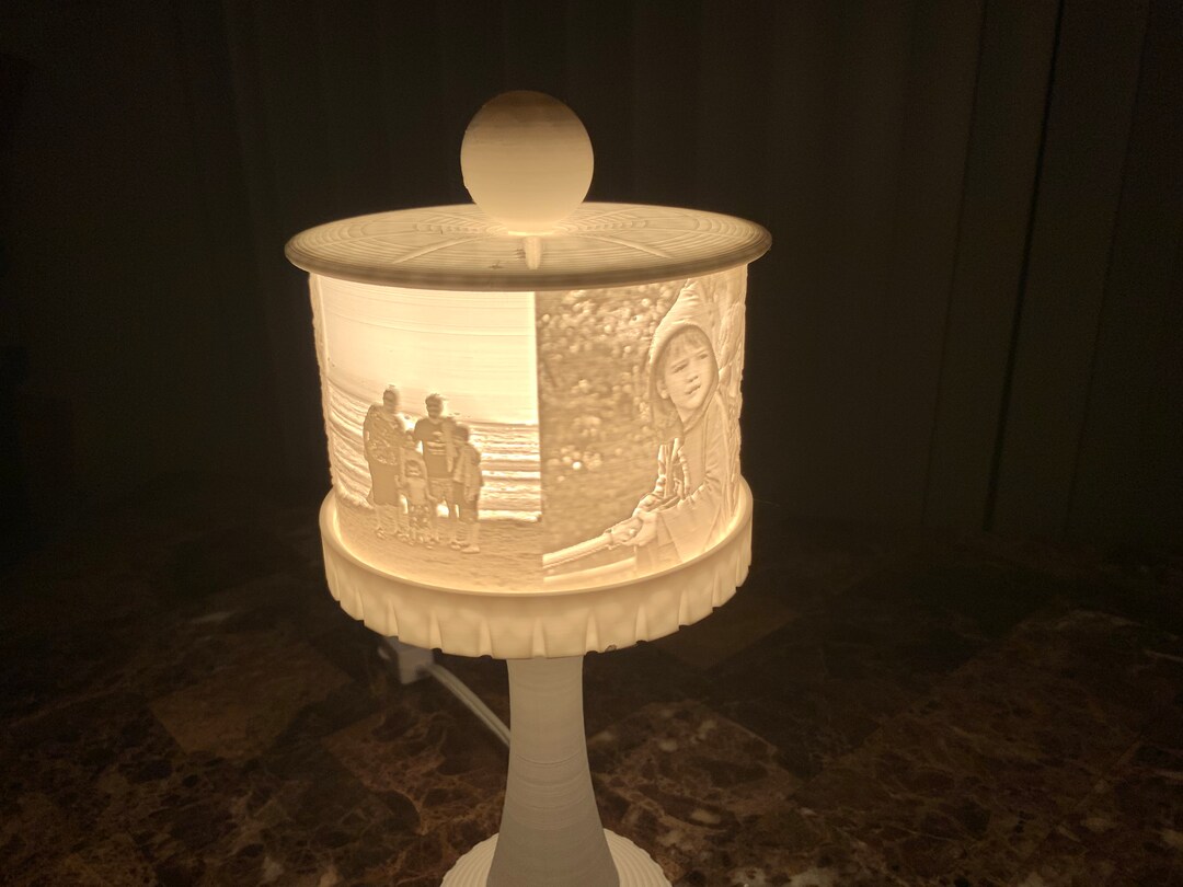 Custom & Changeable Lithophane Desk Lamp - Etsy