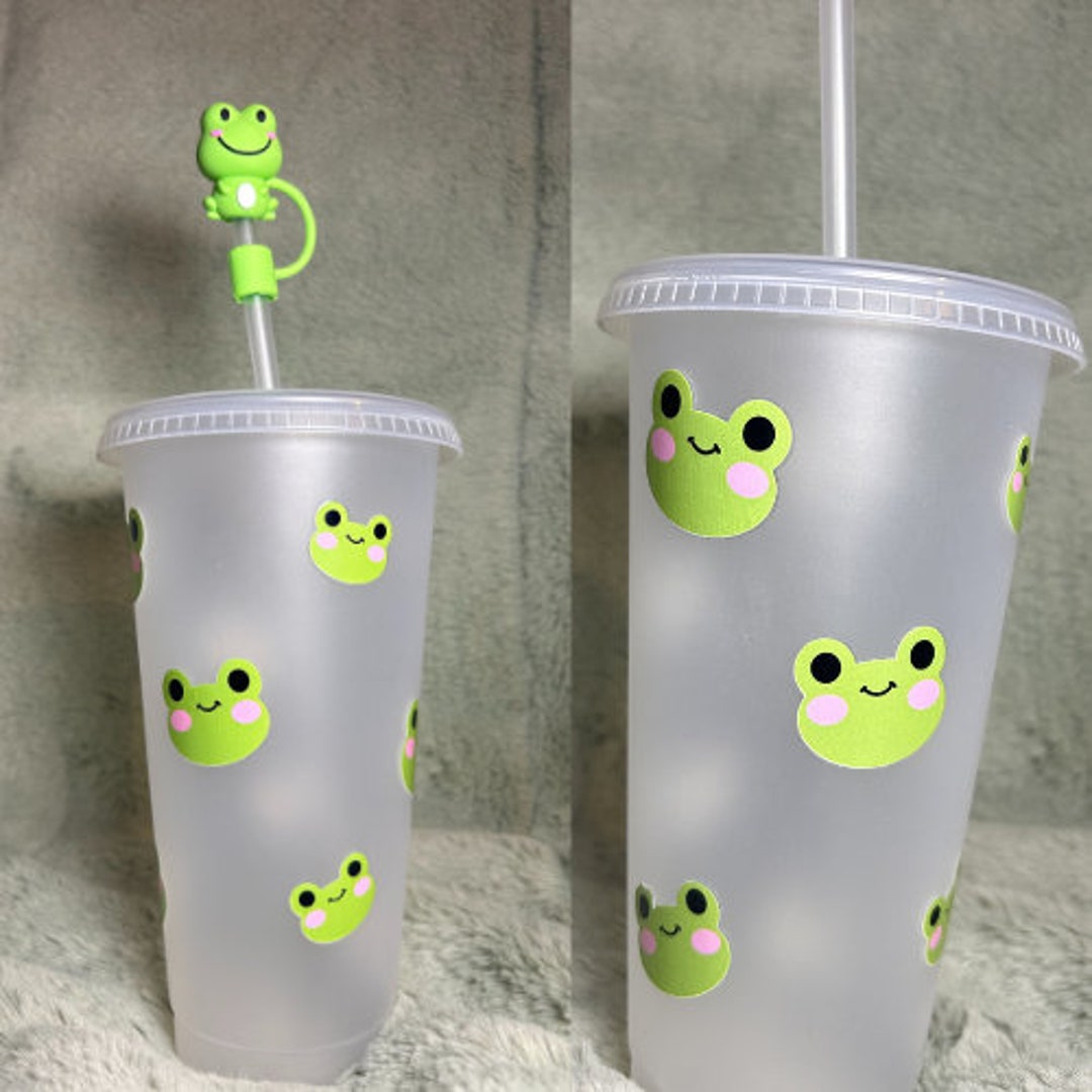 Green Blushing Frog Faces on a 24 Oz Plastic Tumbler With Frog Straw ...