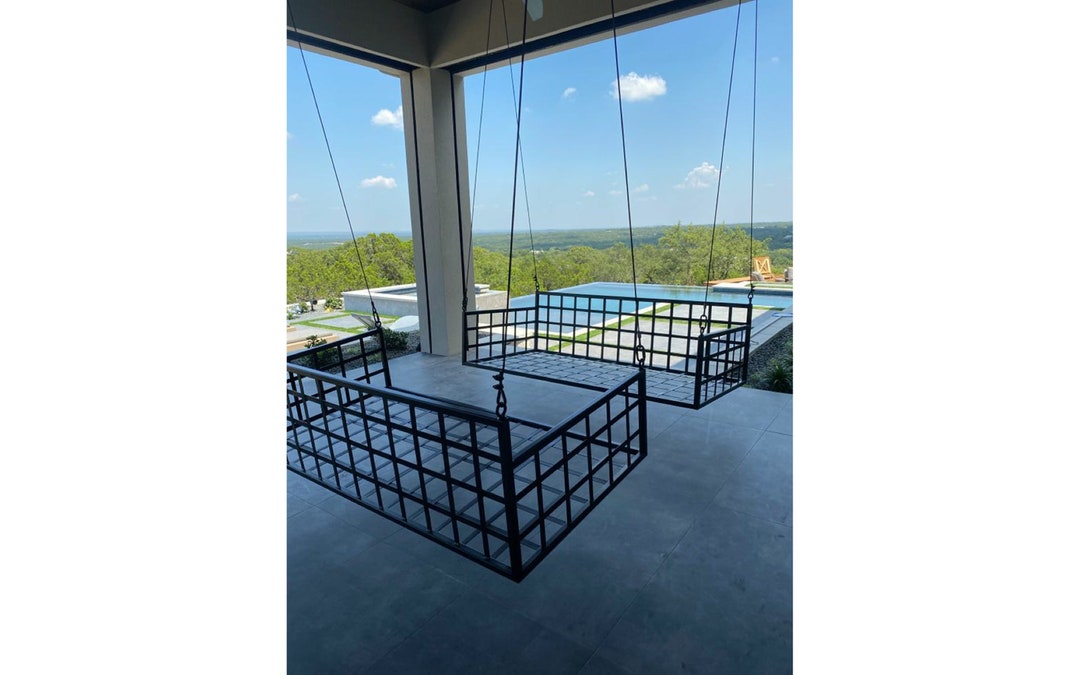 Handmade Metal Swing Luxury Furniture Outdoor Swing One Garden Porch ...