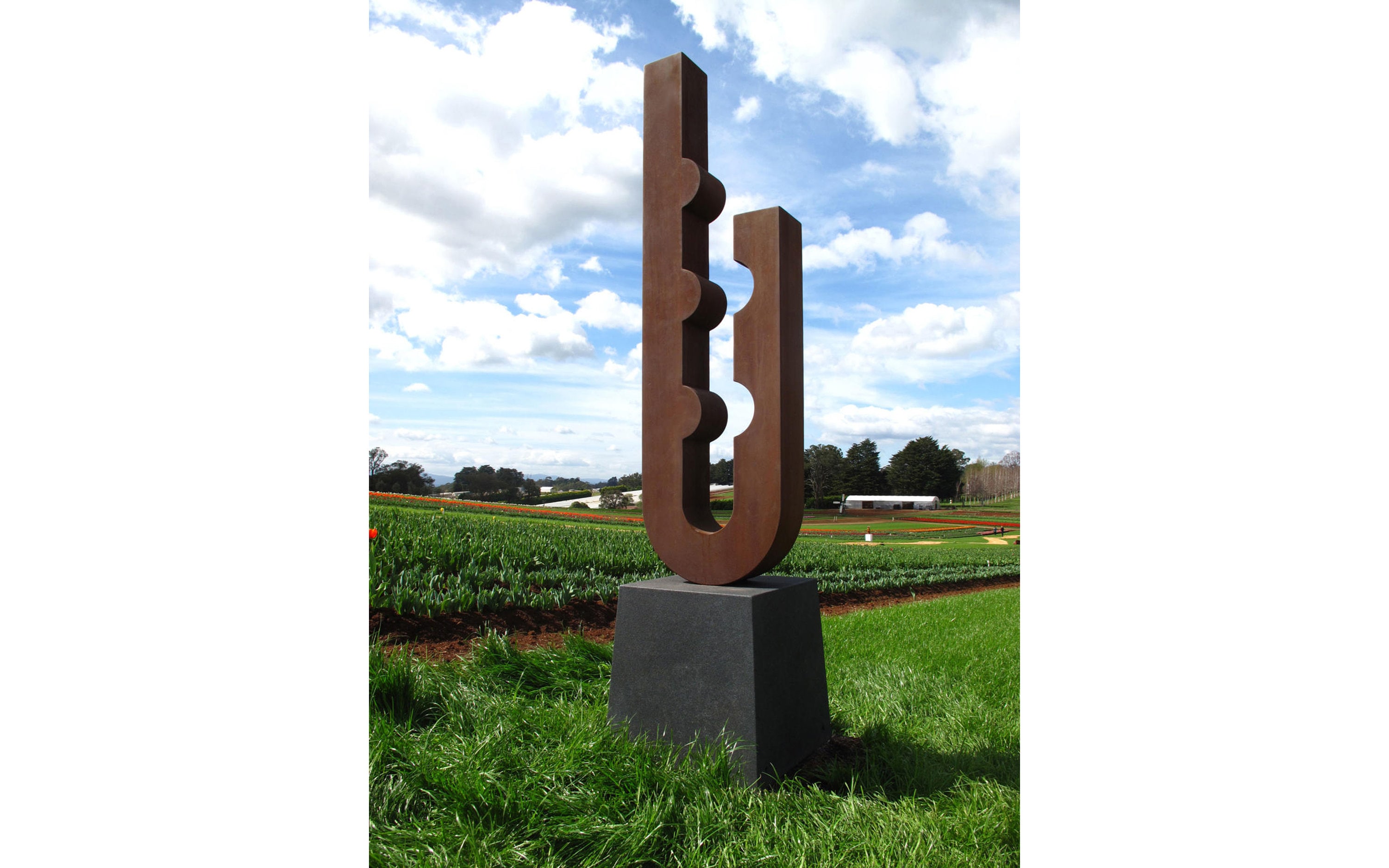 Modern Abstract Sculpture Outdoor Large Sculptures Attractive Feature ...