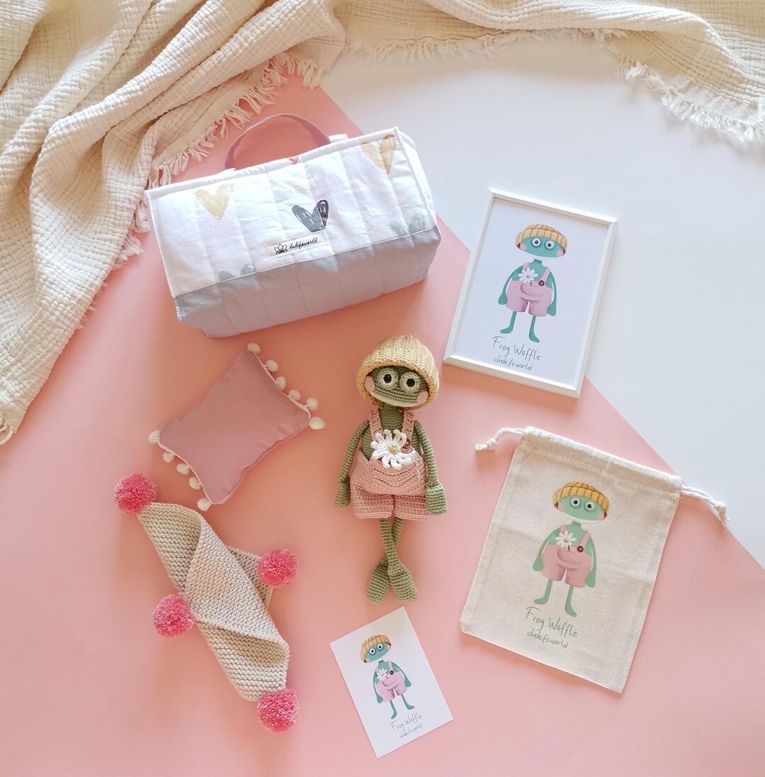 Handmade Amigurumi Frog Waffle Toy, Crochet Frog, Crochet Girl Frog ...