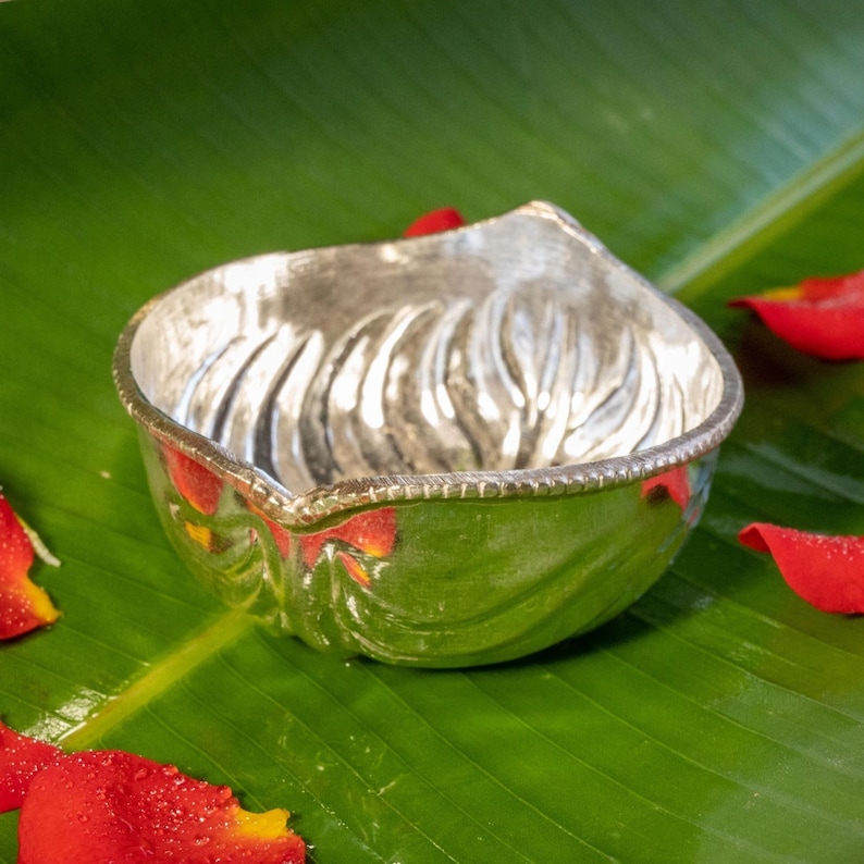 12 Gms Leaf Shaped Pure Silver Bowl Silver Bowl for Pooja - Etsy