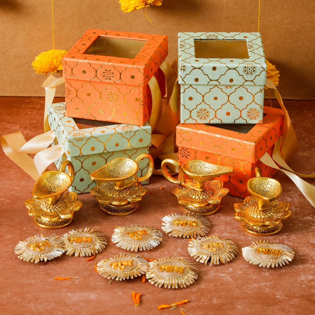 Diwali Gifts, Bulk Diwali Gift Box, Diwali Diya Candle Holder ...