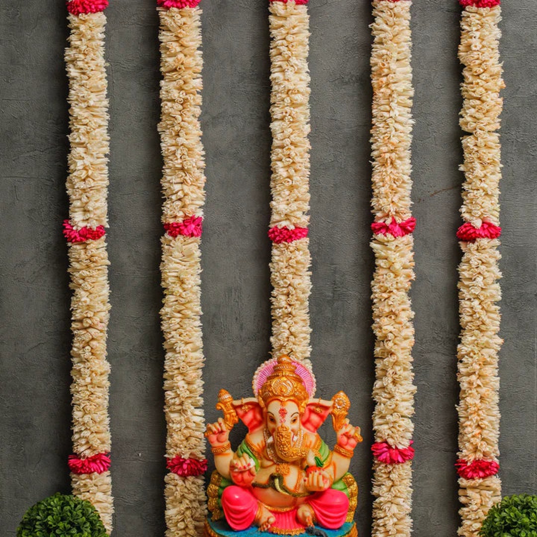 Indian Garlands for Pooja Mandir Decor, Indian Backdrop Decor, Sola ...