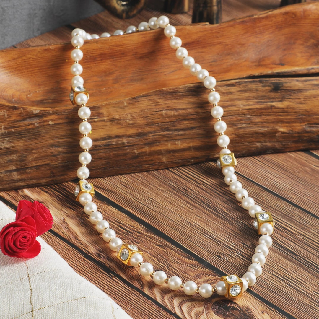 Pearl Swaagat Mala, Milni Shaadi Haar, Pearl Beaded Wedding Mala ...