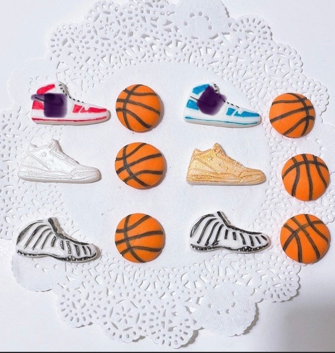 Fondant Shoes Cake Topper,sneaker Cake Topper,shoe Cupcake Decoration ...