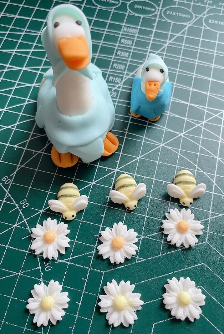 Fondant Goose cake topper mother baby goose cake topper | Etsy
