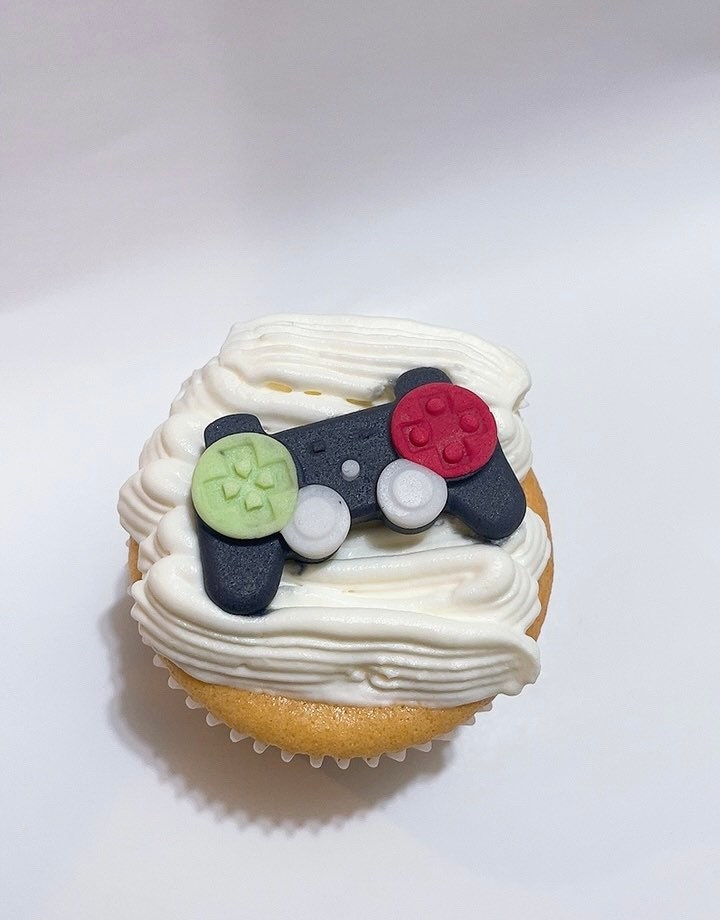 Games controller cake topper/ cupcakes game controller topper | Etsy