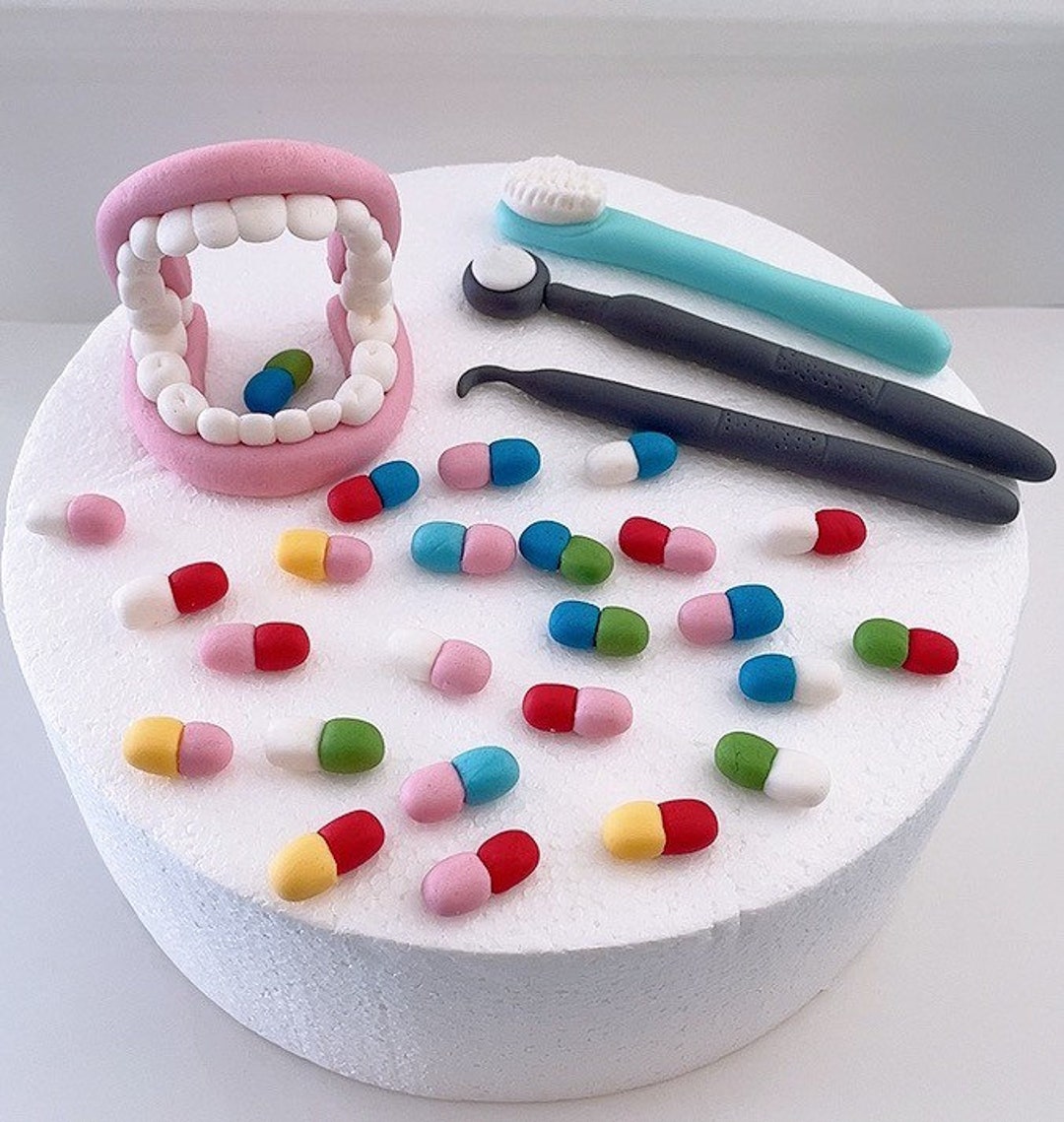 Fondant Dentist/ Doctor Cake Topper/ Teeth Cake Decoration ...