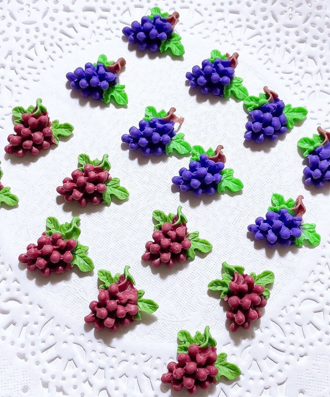 Fondant Grapes Cake/cupcake Toppers: Fruit Birthday Decoration - Etsy
