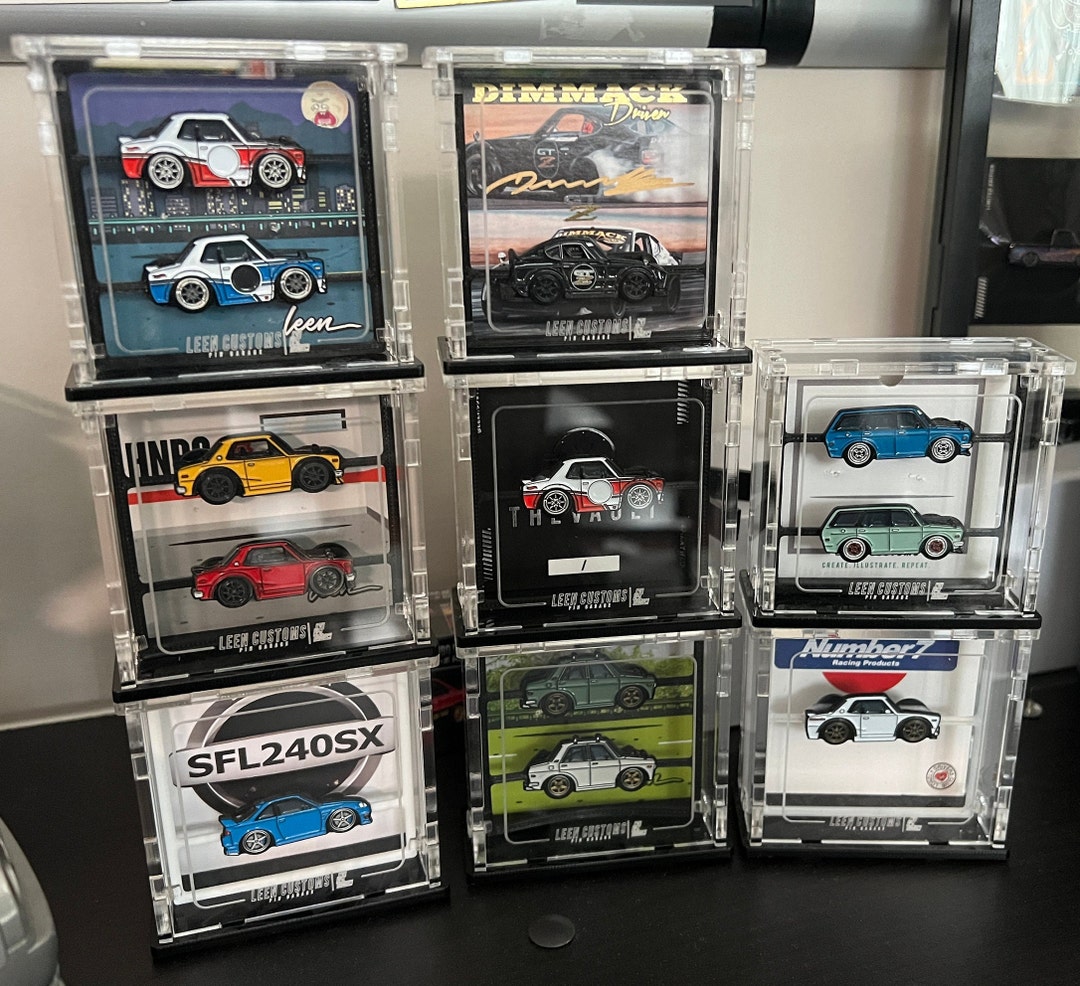 Coval Case Floating Pin Holder for Leen Customs - Etsy