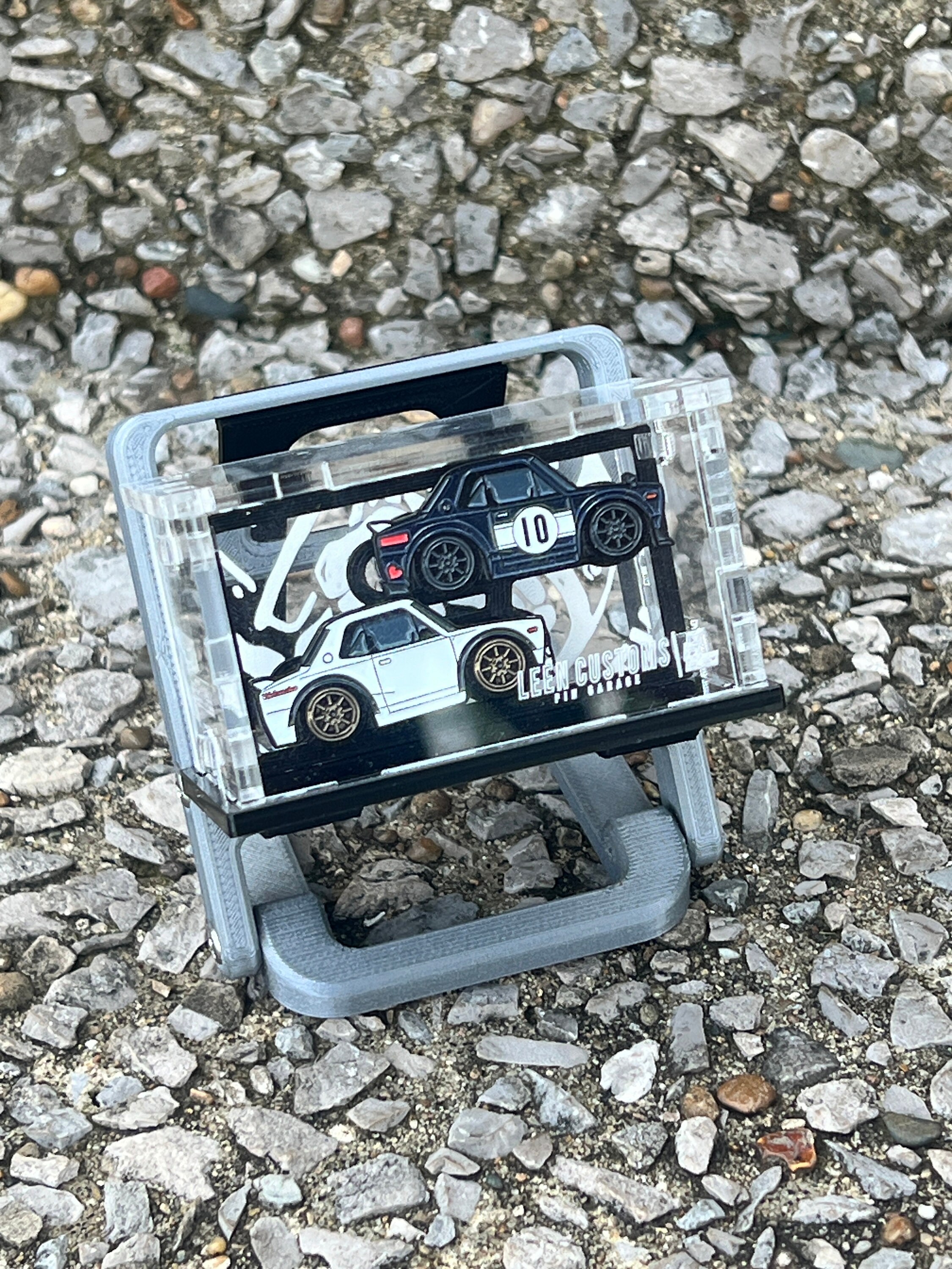 Coval Pin Case Floating Pin Holder for Leen Customs - Etsy