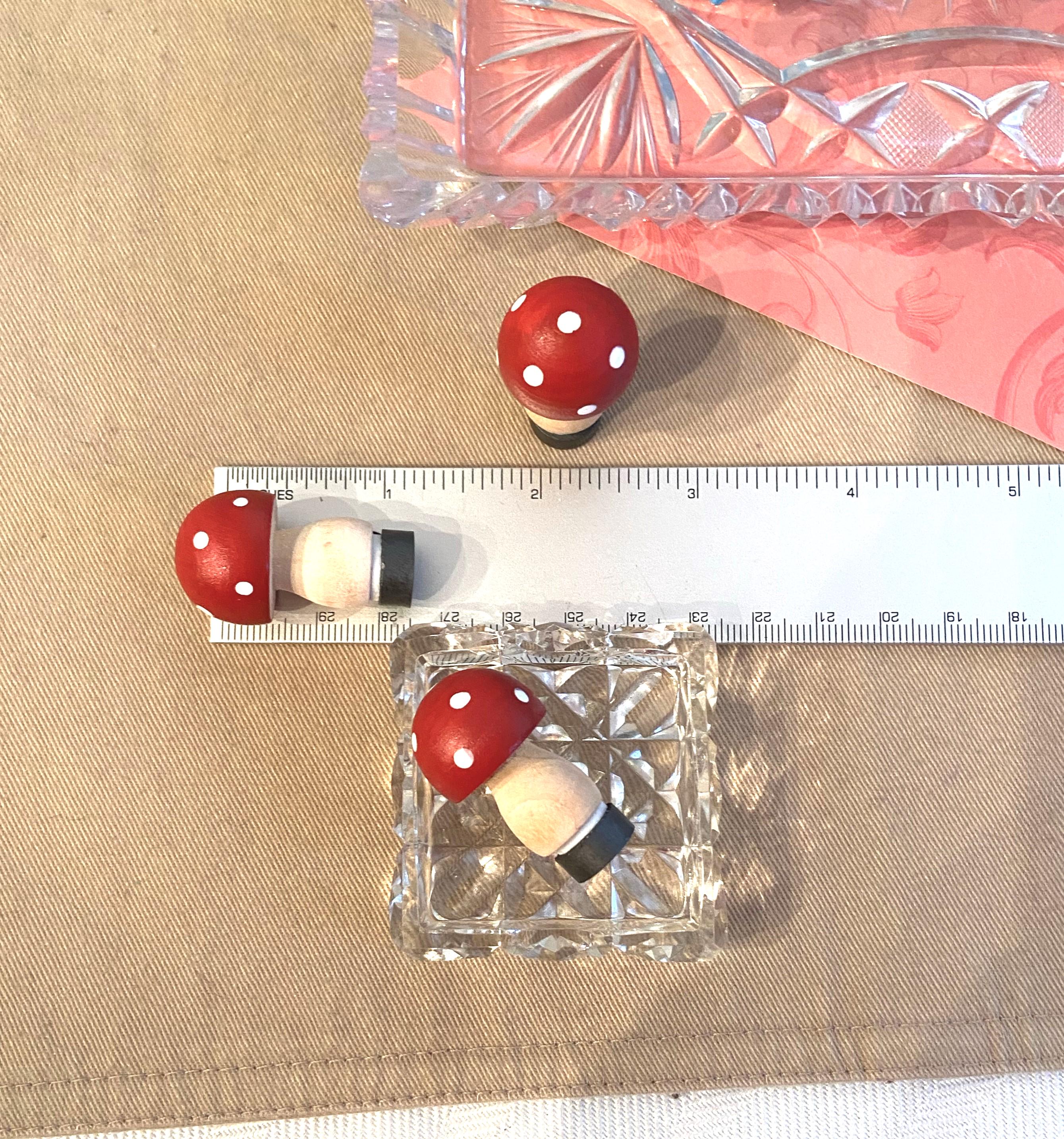 Cute Hinge Toppers! Happy, Red & White Polka-dotted Wooden Mushrooms ...