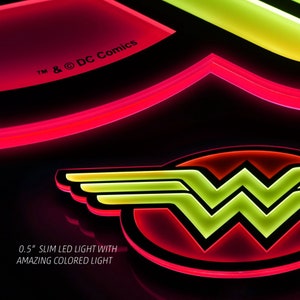 WONDER WOMAN DC Comics Stacked W Eagle L.E.D. Halo Light (regular) - Etsy