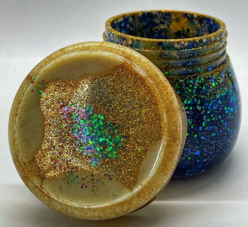 Jar With Screw Lid. Epoxy Resin With Glitter and Alcohol Ink. - Etsy