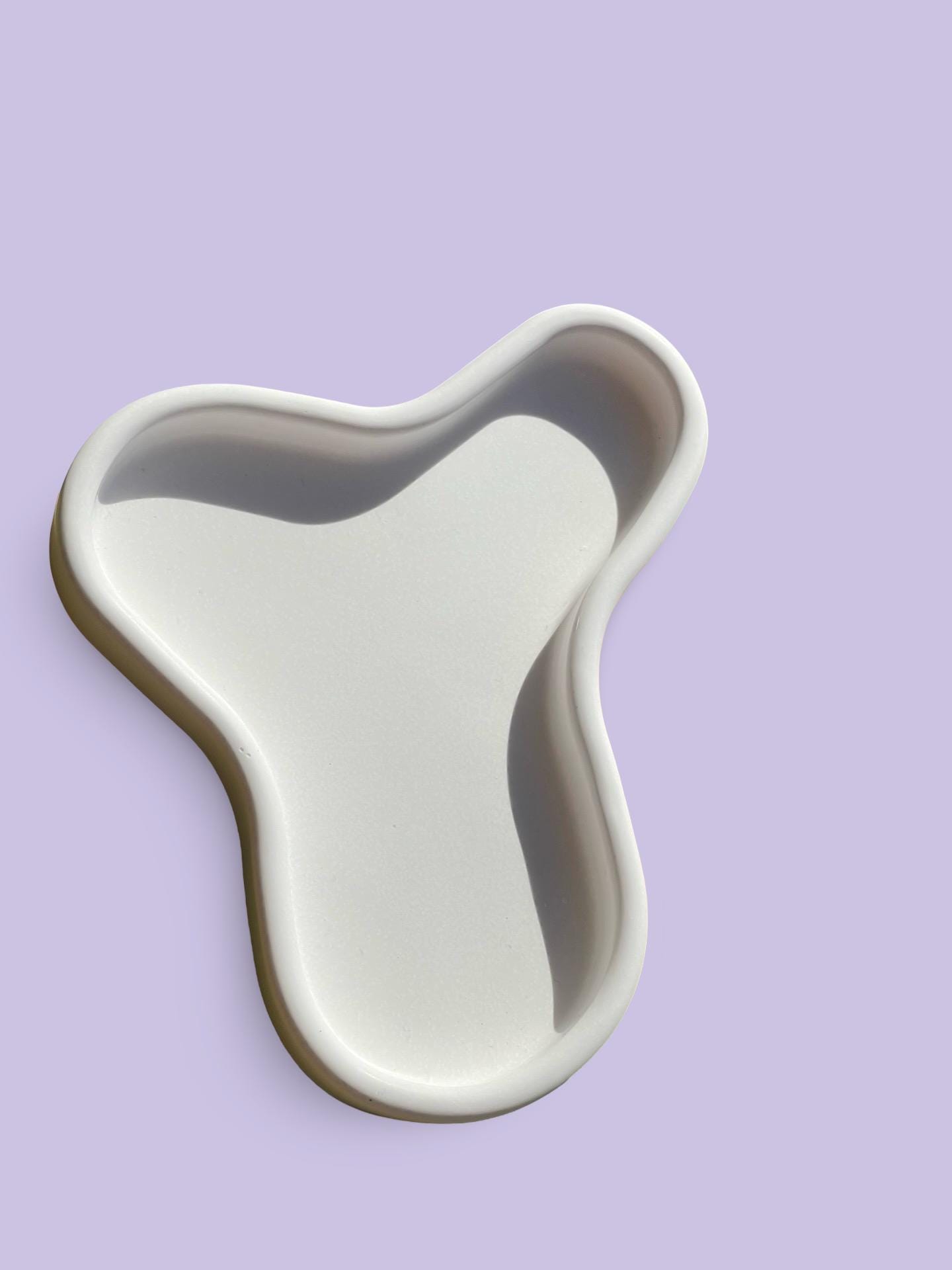 Eco-resin Organic Pebble Tray – Handmade Modern Catchall | Water ...