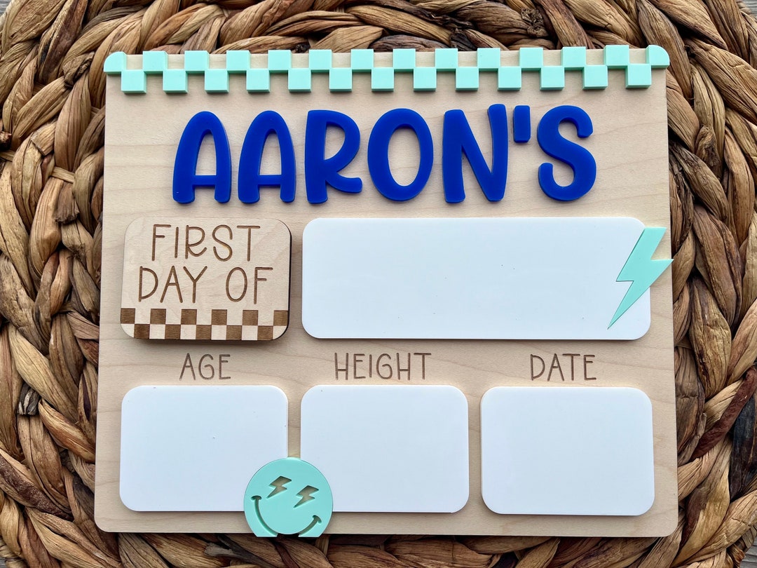 Personalized Checkered First and Last Day of School Sign, Reusable ...