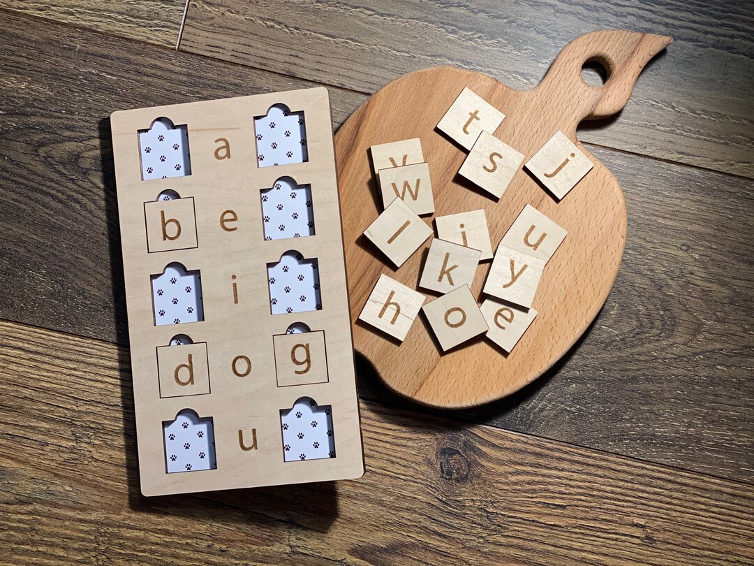 CVC Words- Word Boards- Wooden Spelling Board- Homeschool. Help Your ...