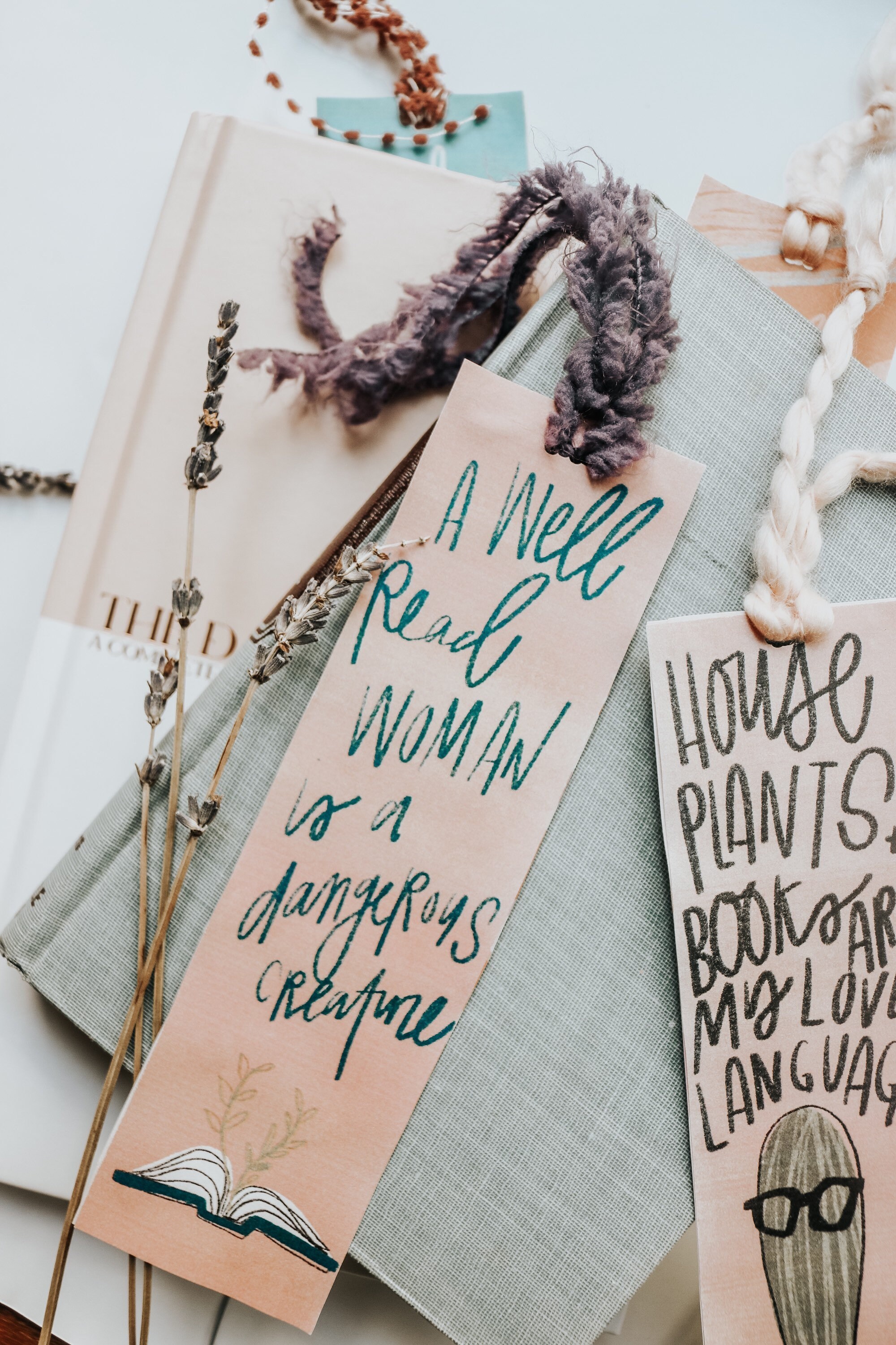 PRINTABLE Bookworm Book Marks - Etsy