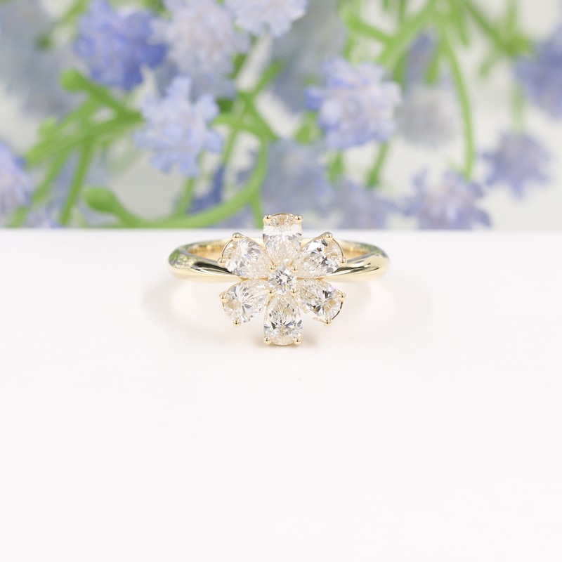 Diamond Flower Ring - Etsy