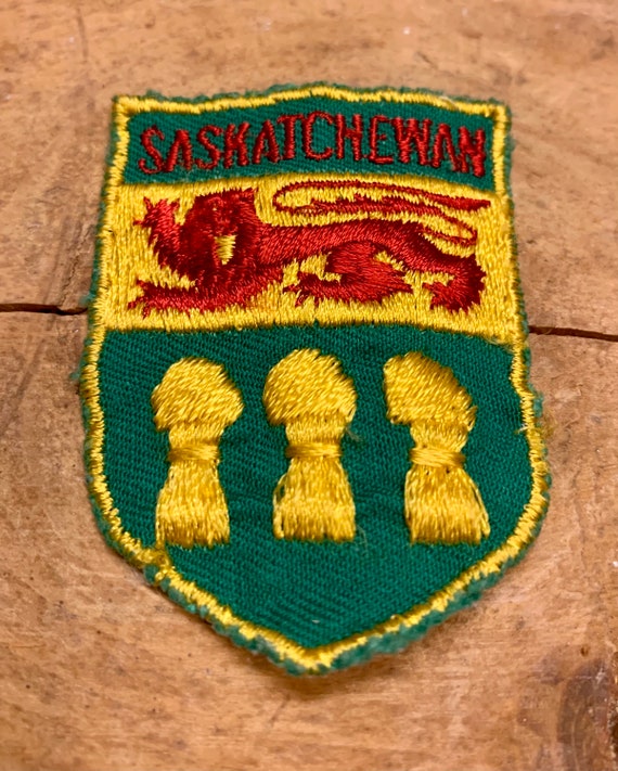 Vintage Saskatchewan Lion Crest Patch | Etsy
