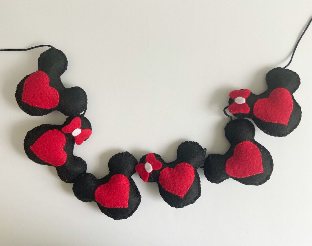 Valentines Day Mickey Mouse Felt Garland, Mickey and Minnie Felt Banner ...