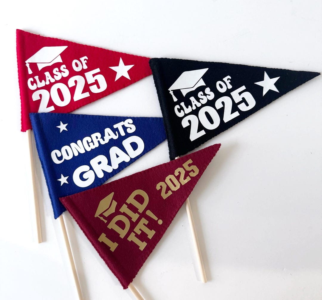 Graduation Felt Flag, Felt Graduation Pennant, Graduation 2025 Photo ...